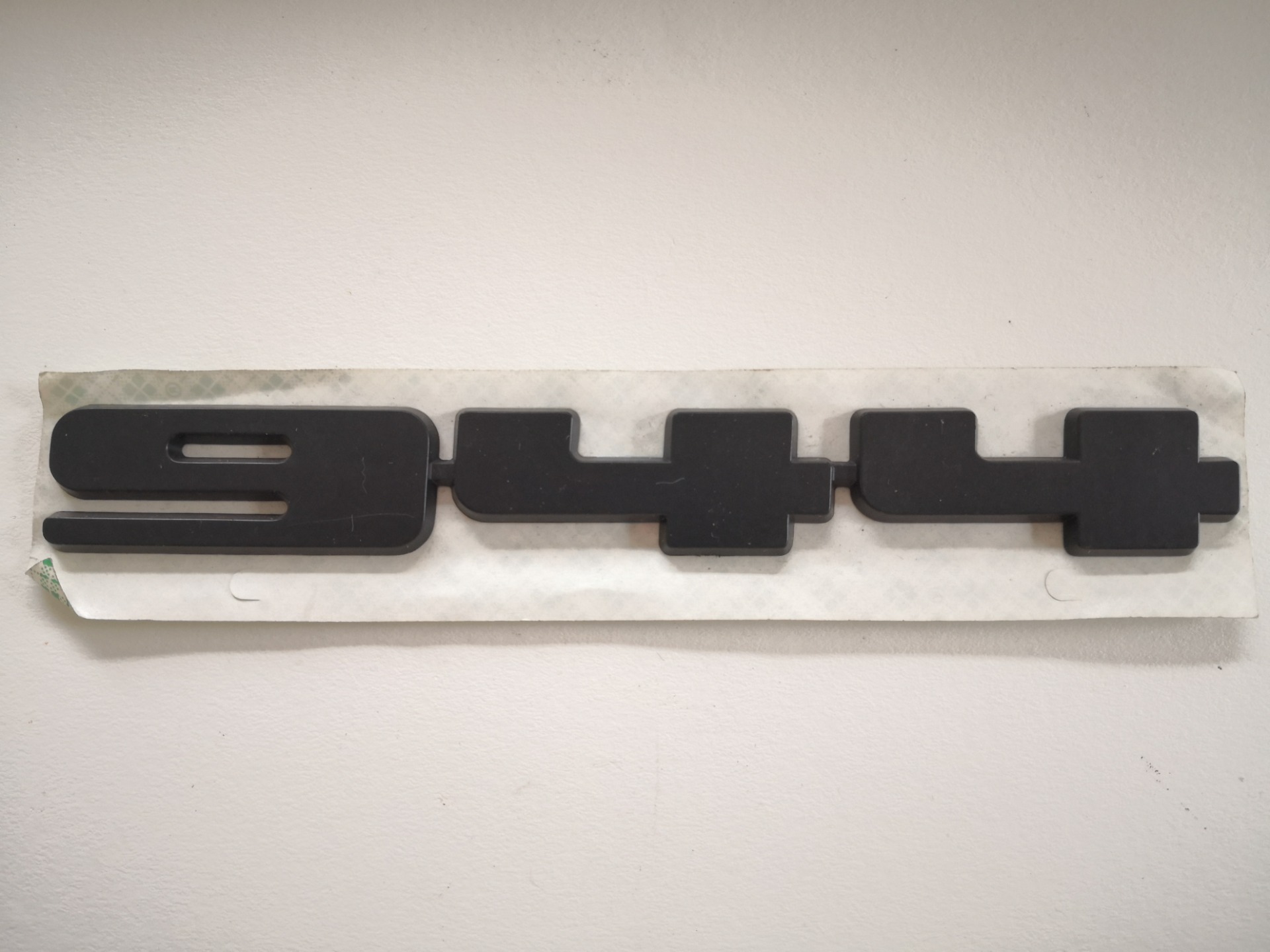 Porsche 944 logo 94455919301